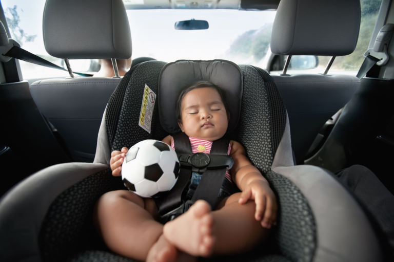 When Can You Switch to a Front-Facing Car Seat? | Safety Guidelines